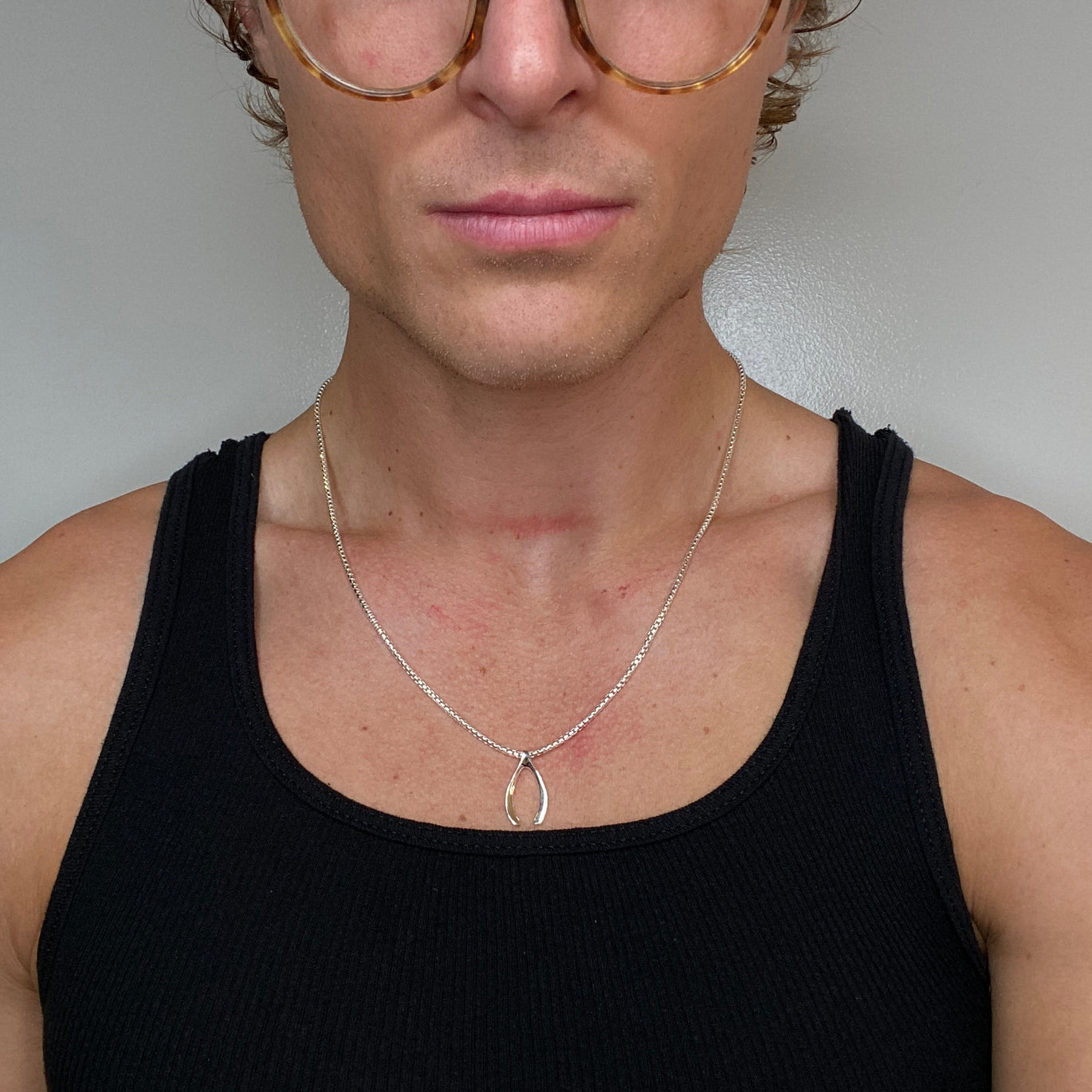 Wishbone Pendant + Chain | Minted New York